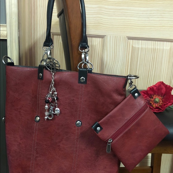 Adsa | Bags | Gorgeous Bag With Matching Zipper Pouch By Adsa | Poshmark